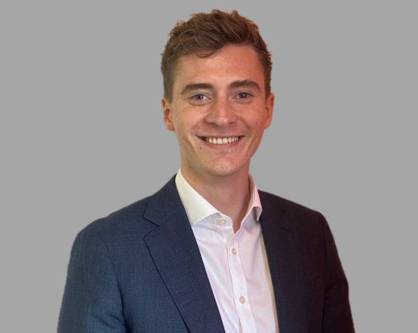 PSC register - Sayer Vincent